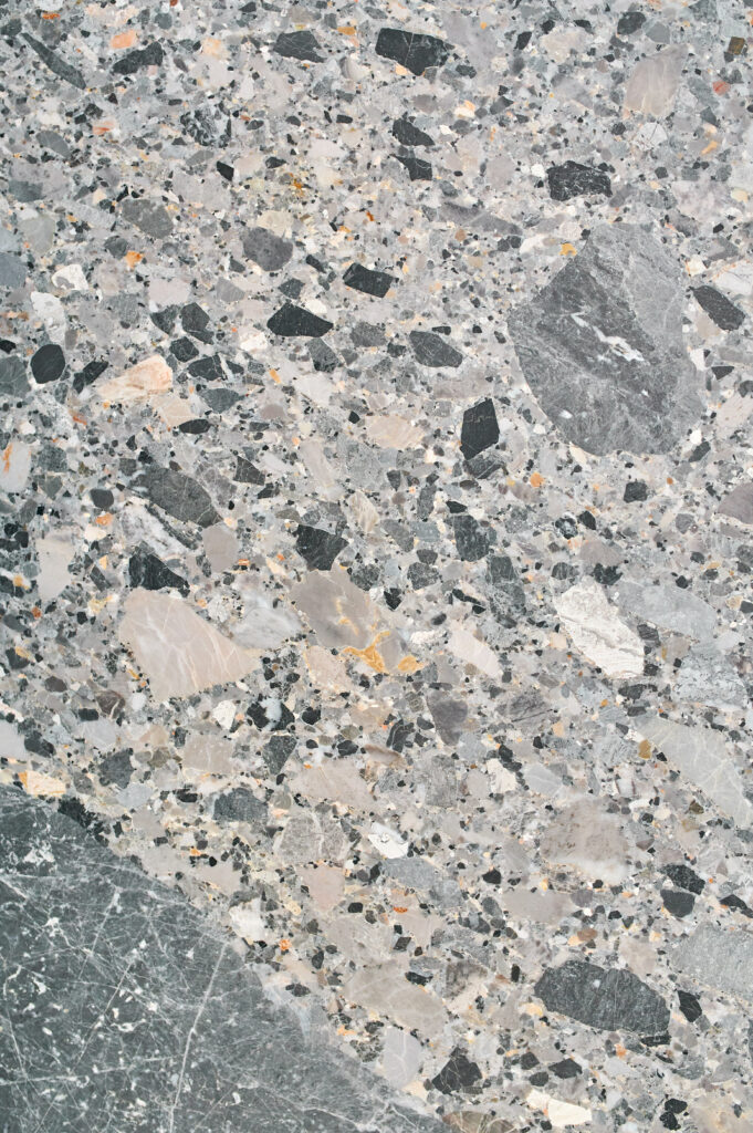Breccia Alba – Cromarbo